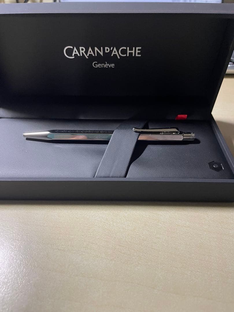 CARAN d'ACHE エクリドール　シェブロン　ボールペン 未使用本体