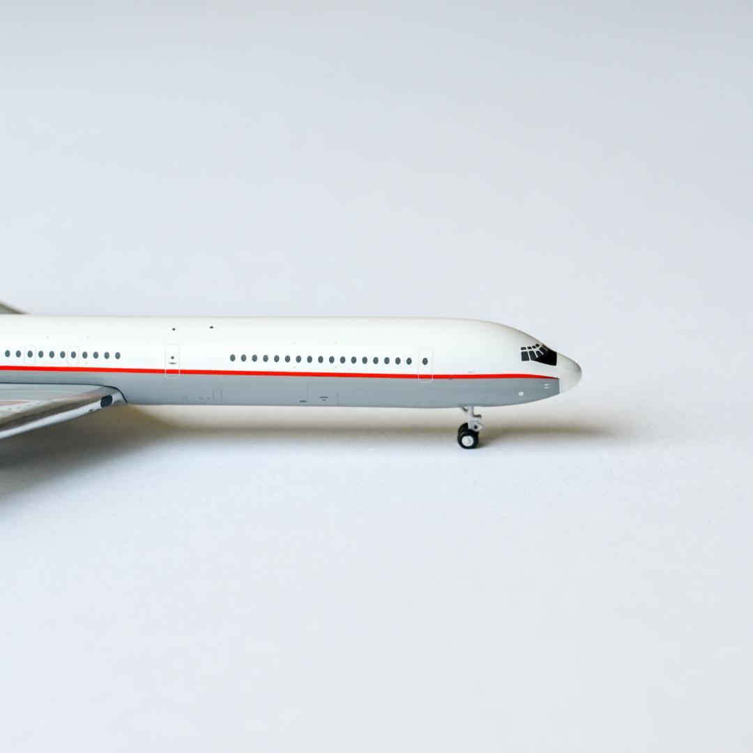 高麗航空 AIR KORYO IL-62M JC Wings 1/400