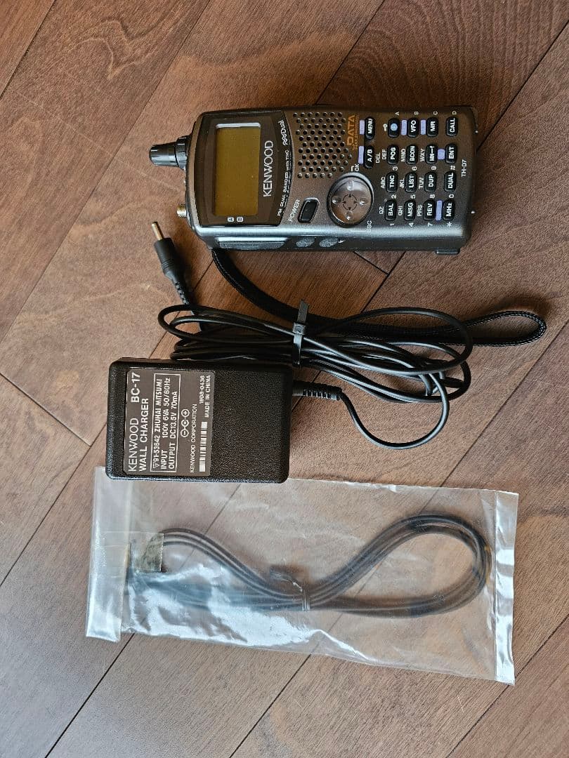 KENWOOD TH-D7 アマチュア無線機