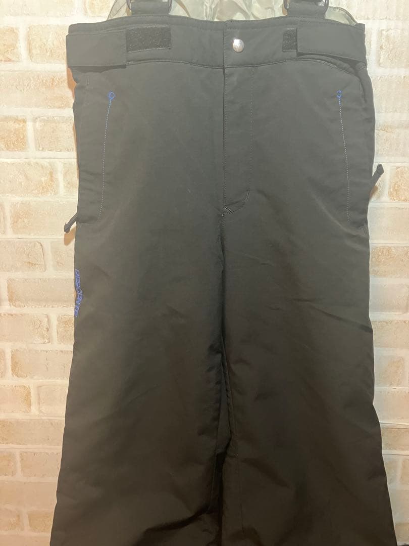 《美品》DESCENTE ジュニア用 スノーウェア 上下セットサイズ140