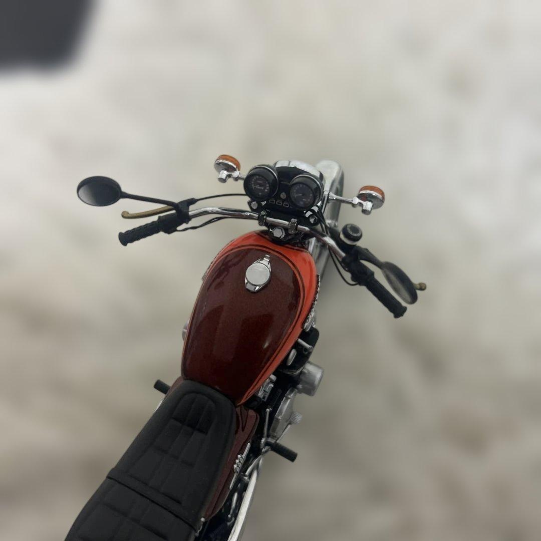 オートバイ・バイク MINICHAMPS Kawasaki Z1 900 1972 1:12