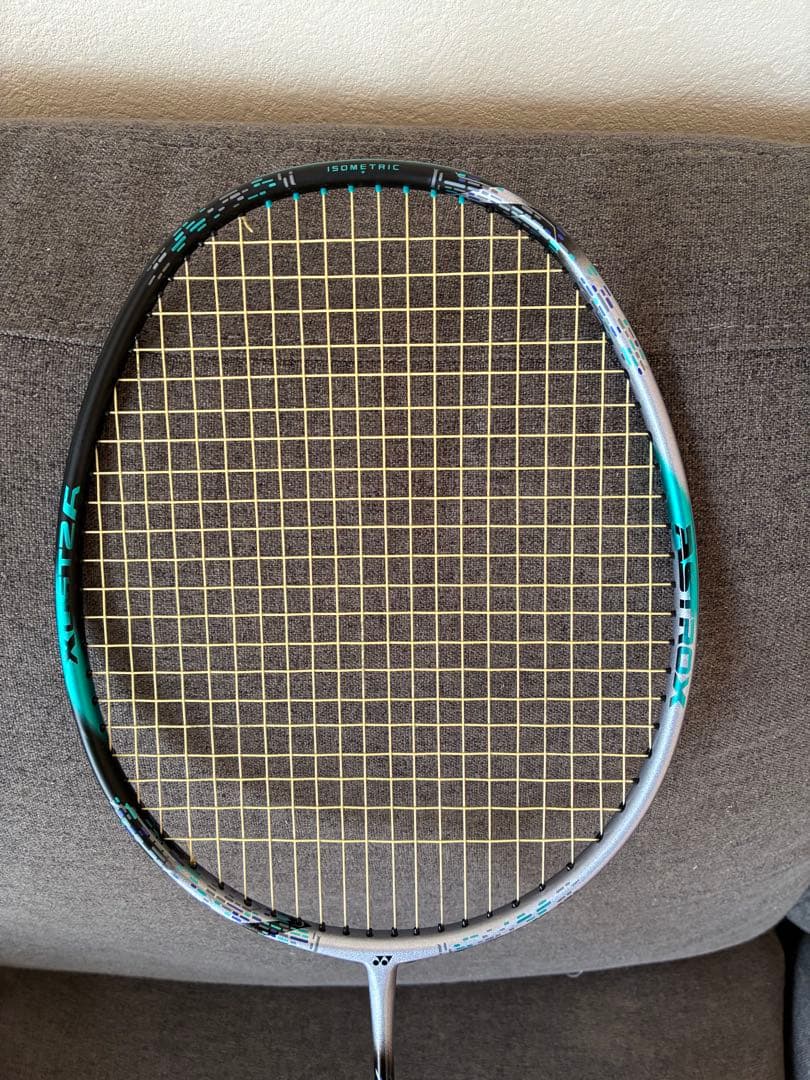 YONEX アストロクス88Sプロ2本