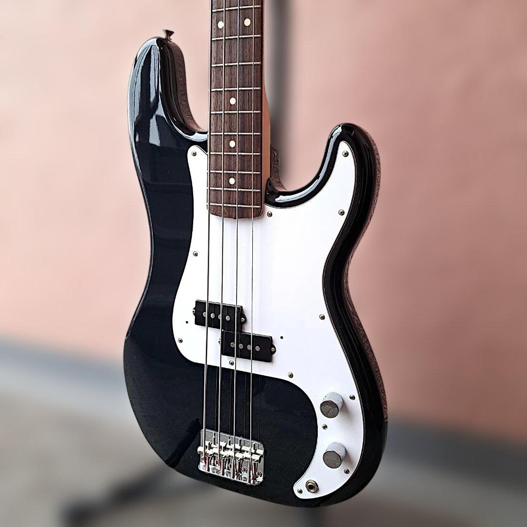 ■Fender Japan PB62 Precision Bass 美品 プレベ