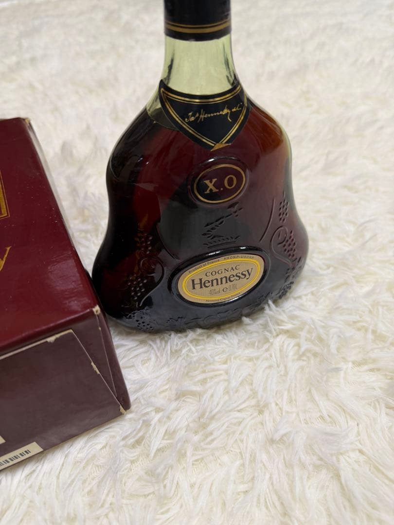 Hennessy X.O. 金キャップ、グリーンボトル
