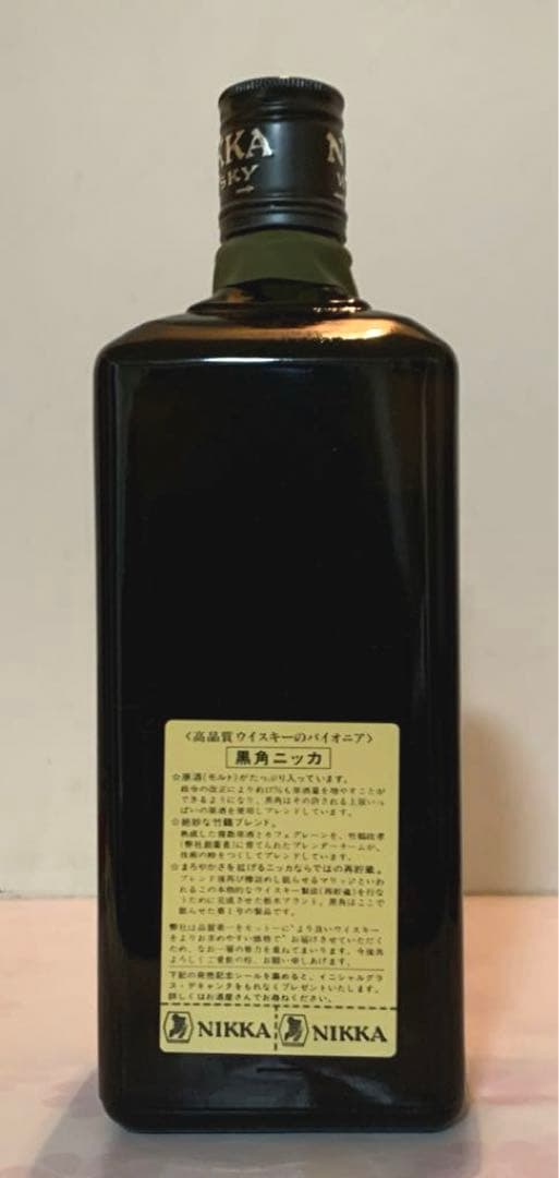 カ*シ様 【古酒】黒角ニッカ ウイスキー 1級720ml 特製タンブラー付き箱入