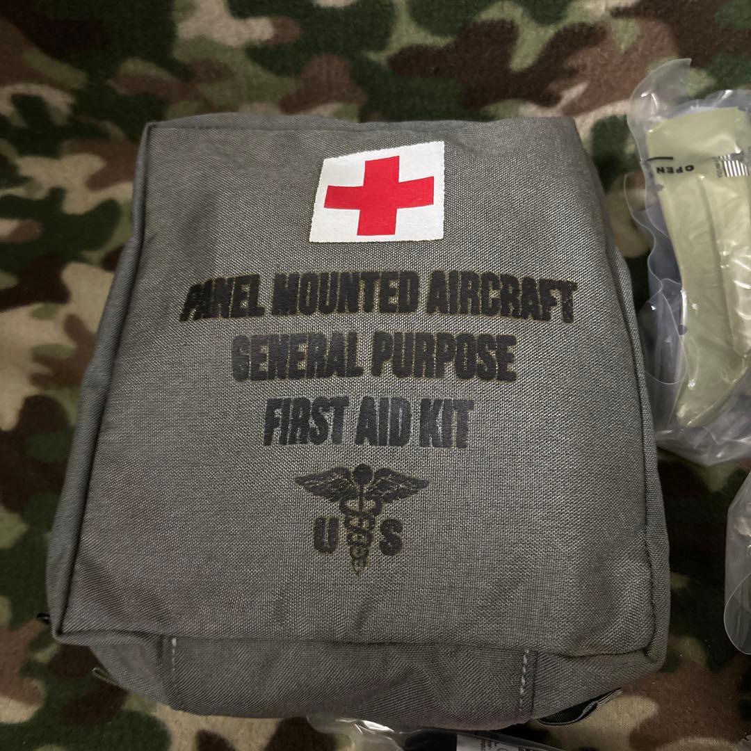 未使用品　米軍実物　メディカルキット　MEDICAL KIT