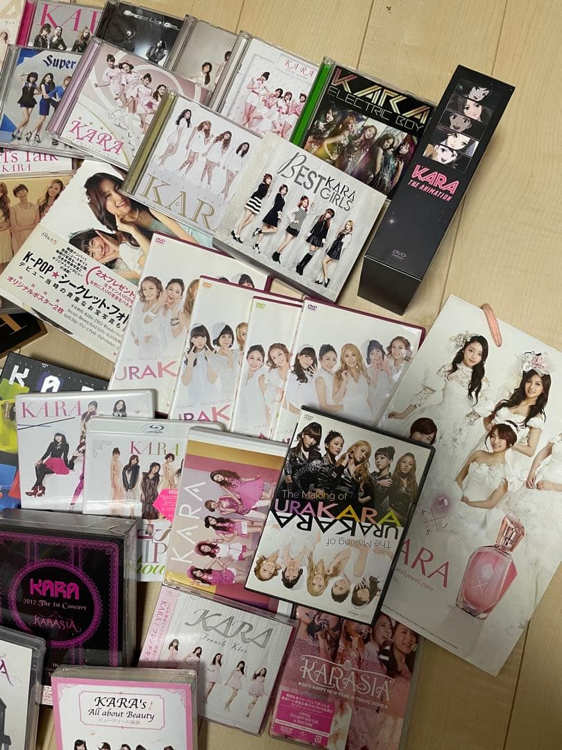 KARA CD DVD グッズ　まとめ売り　未開封あり
