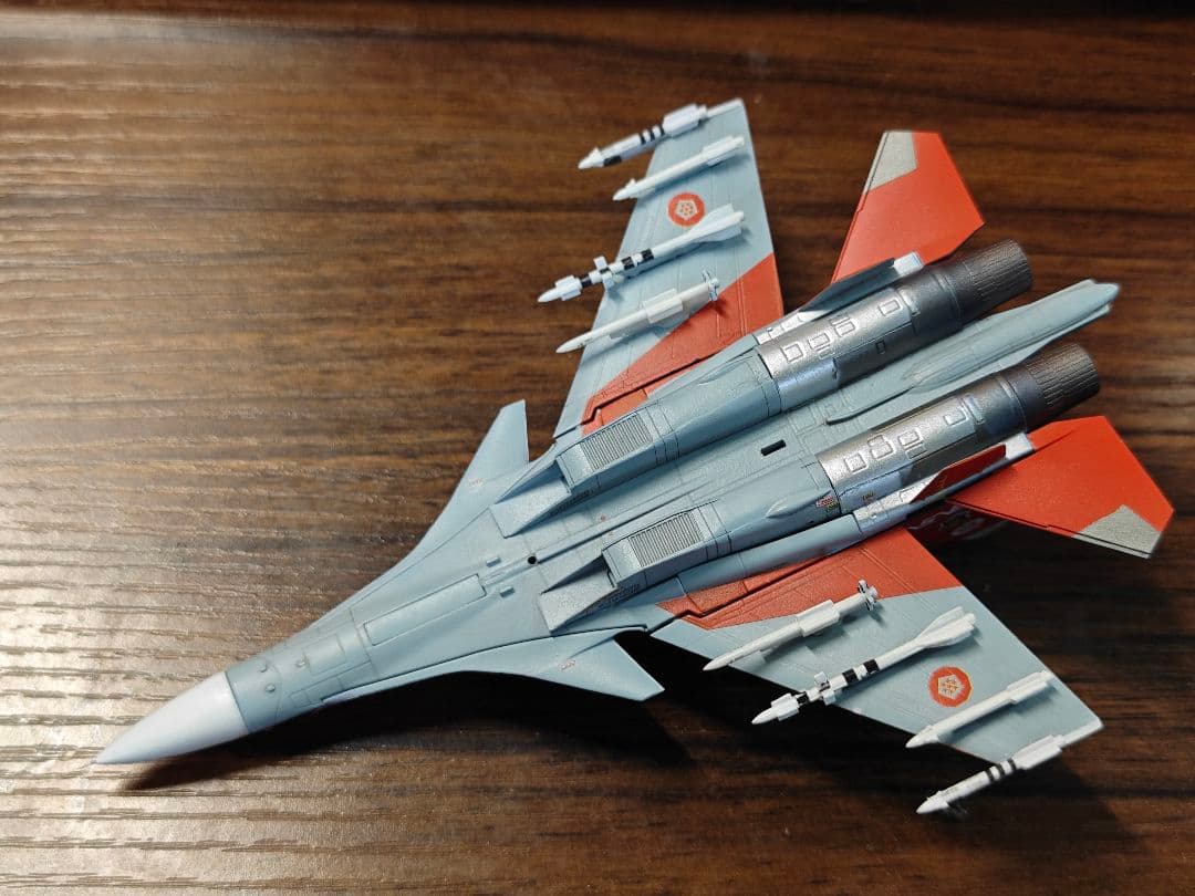 1/144 エースコンバット Su-30 ミハイ仕様 仕上げ改造品 電飾