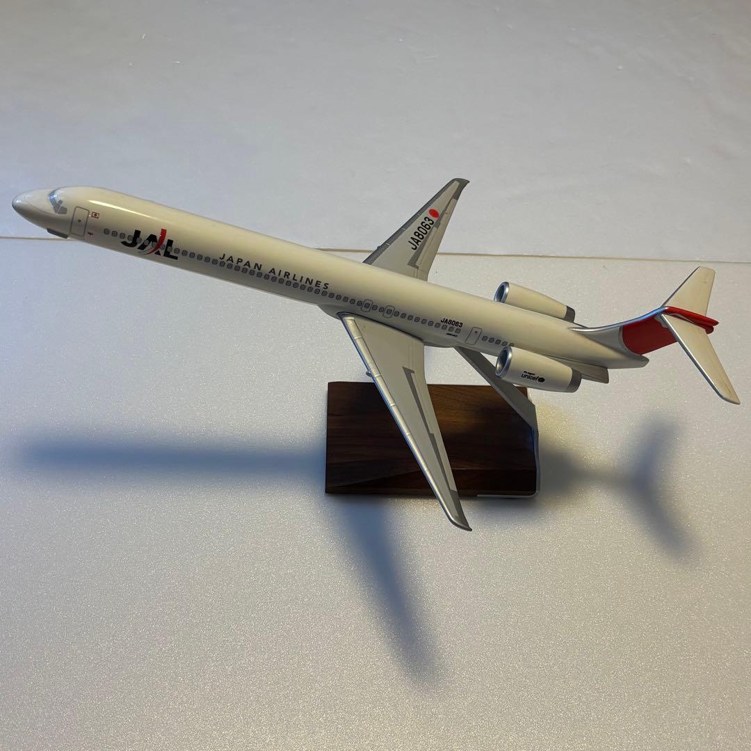 レア1/100 JALアーク塗装マクドネル・ダグラス MD-90 JA8063