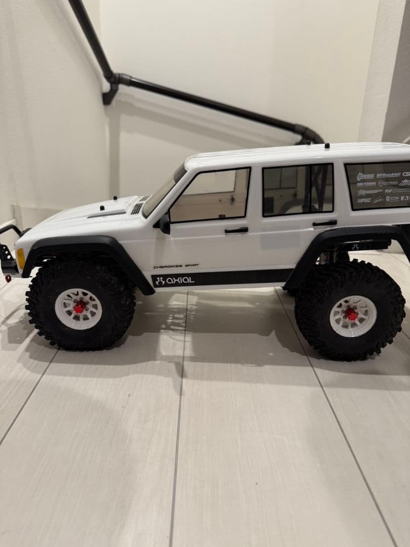 アキシャル scx10シャーシ