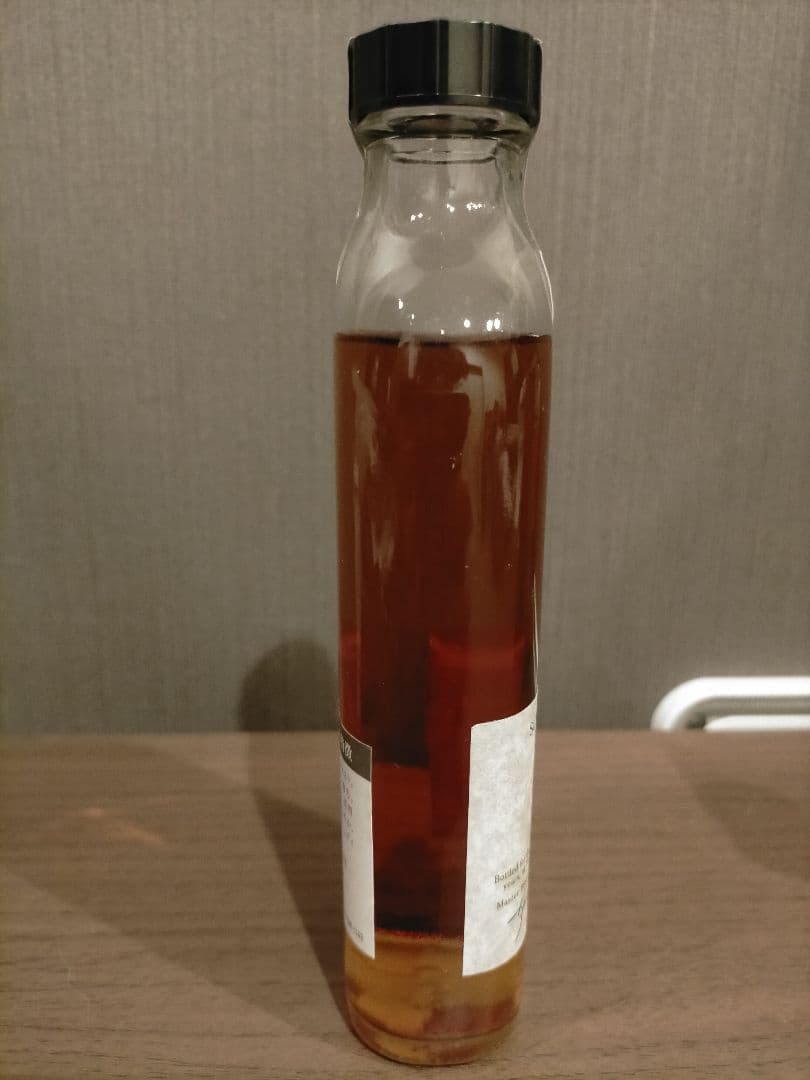 サントリー 山崎蒸溜所樽出原酒10年貯蔵