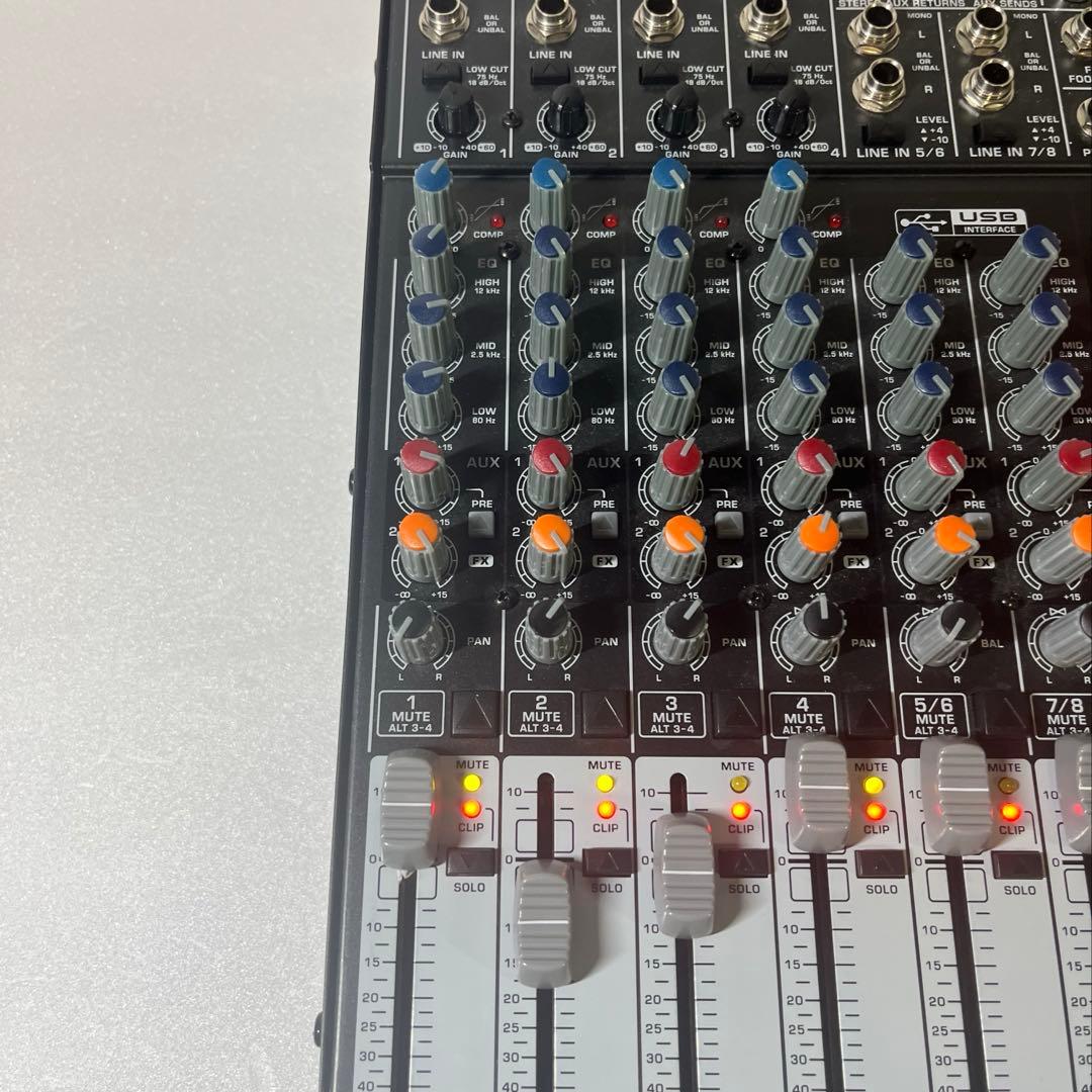 動作品　BEHRINGER ベリンガー XENYX X1204 USB ミキサー