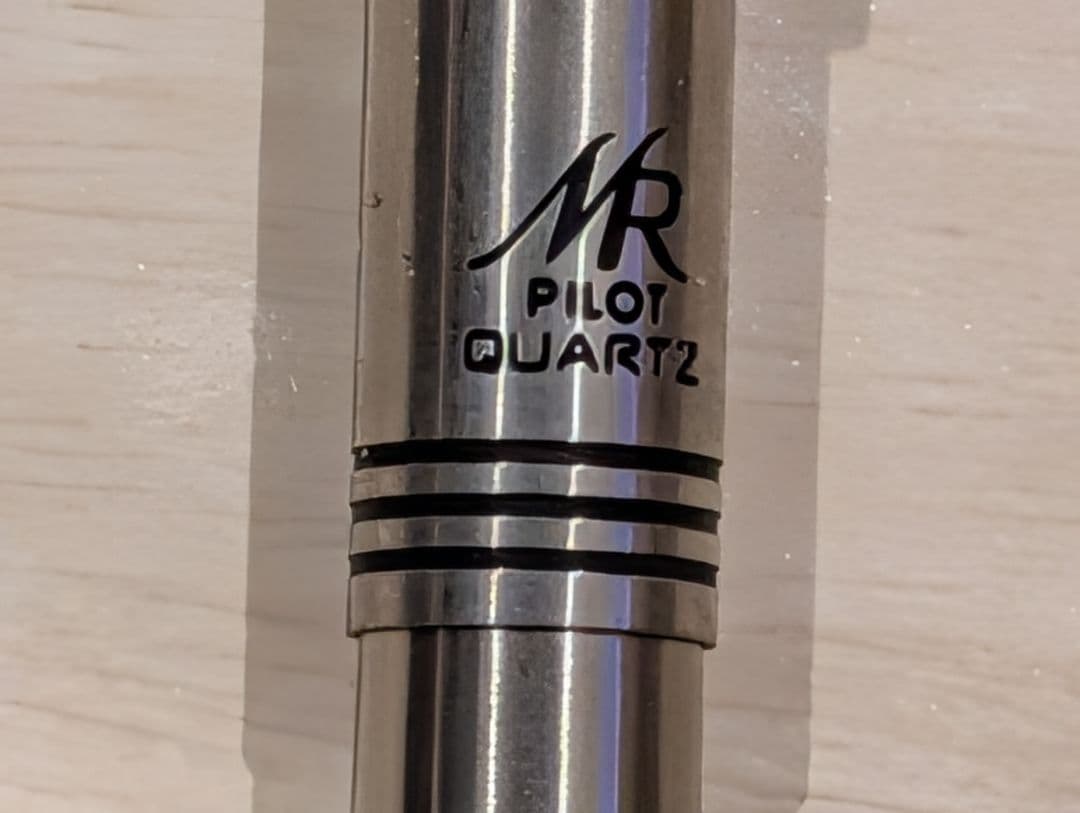No.0019 超レアPILOT QUARTZ PEN デジタル表示付き 未使用