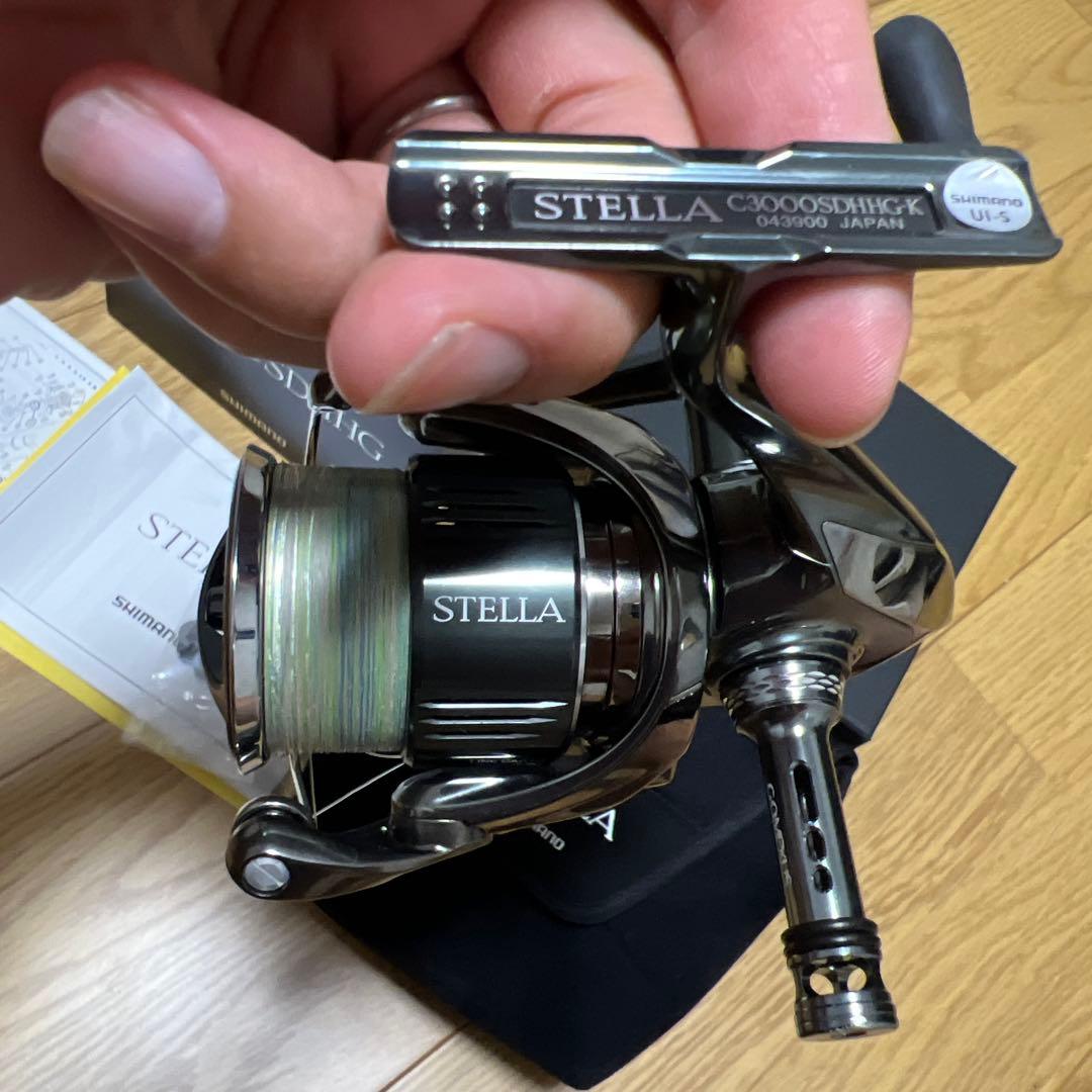（良品）SHIMANO 22 ステラ C3000SDHHG