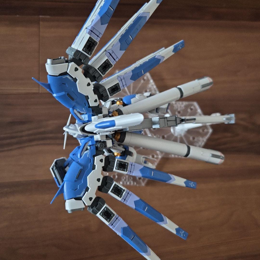 RGガンプラ Hi-vガンダム RX-93-v2