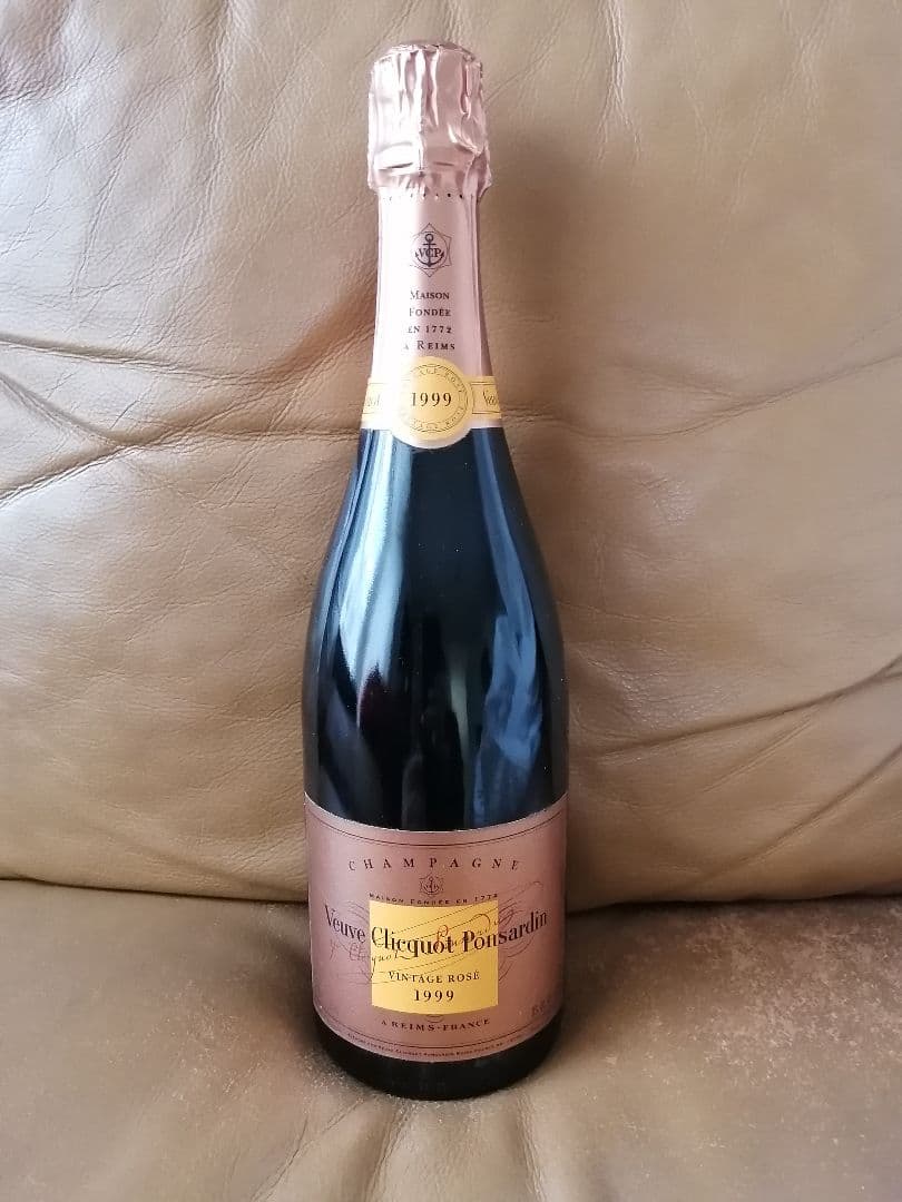 Veuve Clicquot Ponsardin ロゼ 1999　ヴーヴクリコ