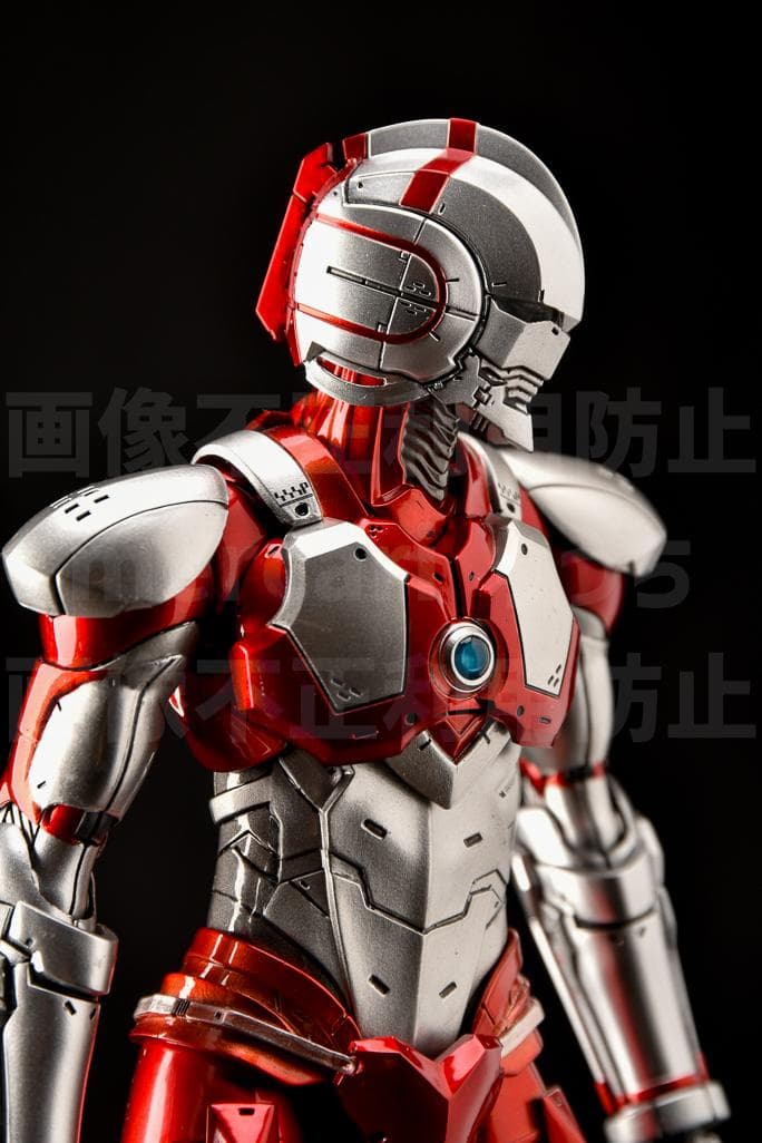 スリーゼロ ULTRAMAN (Anime Version) 1/6 フィギュア