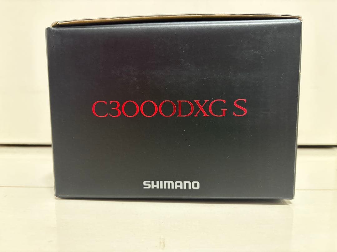 新品　シマノ 24 BB‑XテクニウムFB C3000DXG SR 右巻きリール