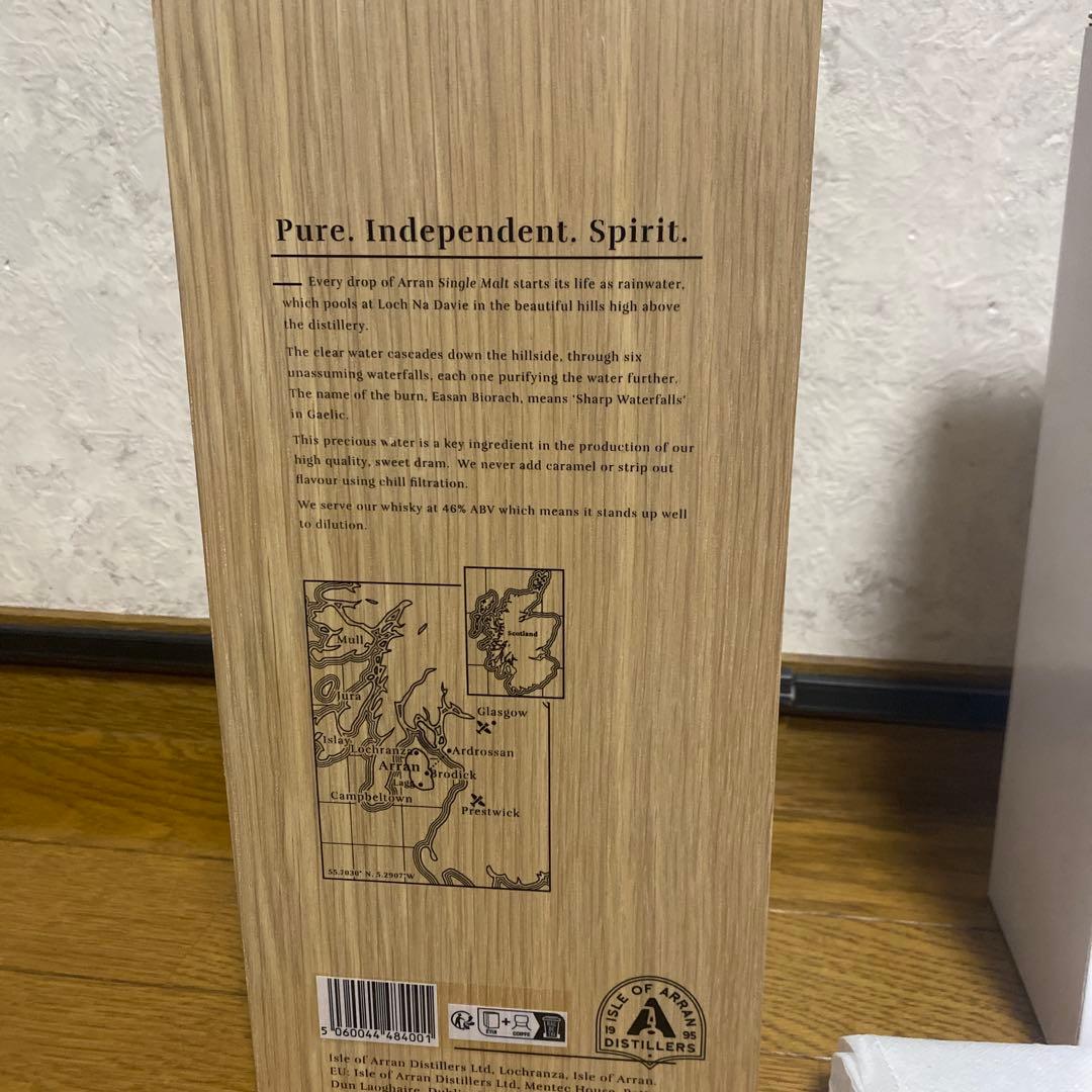 本日限定値下げ！　Arran 25年 700ml 白箱付き　完品　アラン