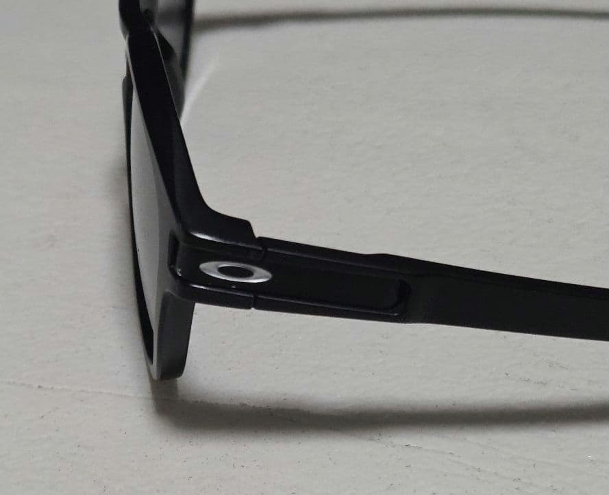 OAKLEY 【オークリー】LATCH ラッチ マットブラック アジアンフィット