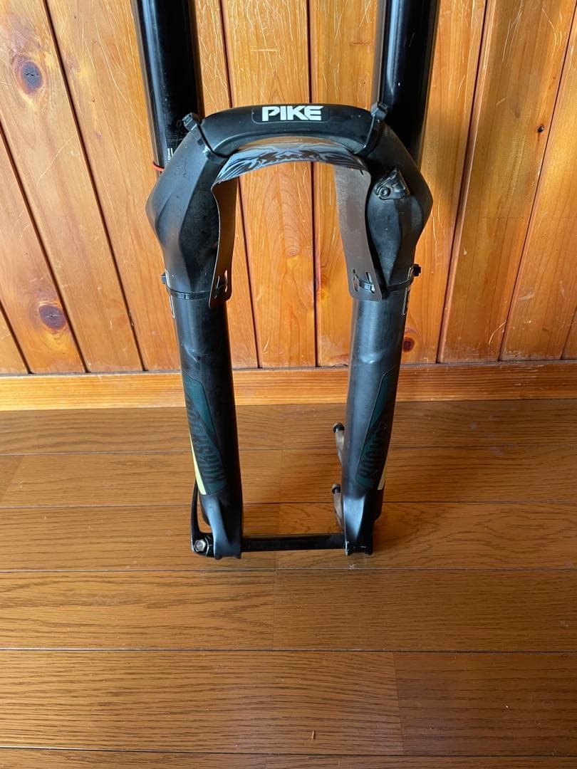 パーツ rock shox pike