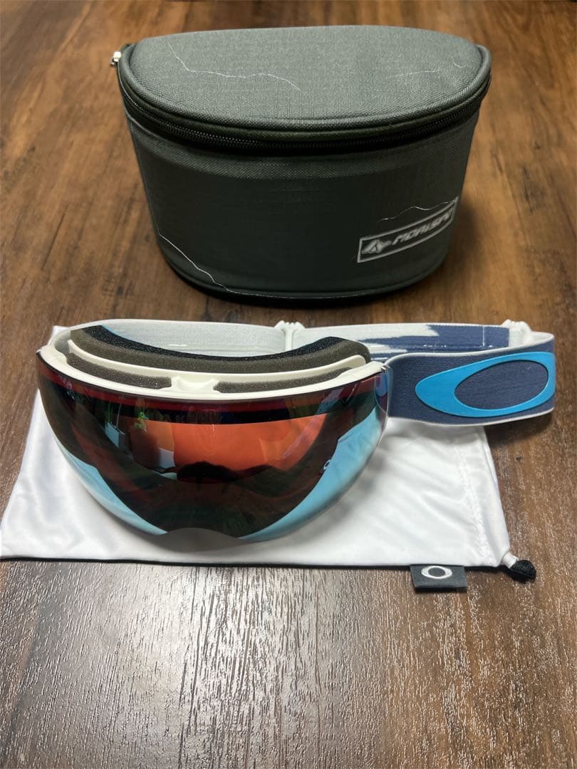 未使用級☆OAKLEY FLIGHTDECK オークリー　フライトデッキ☆ケース