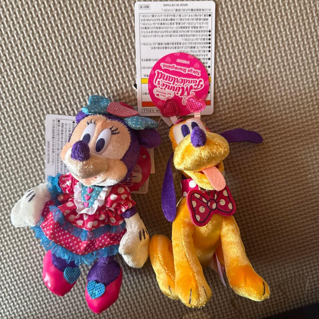 ミニーのファンダーランド ミニーマウスとプルート ぬいぐるみバッジセット