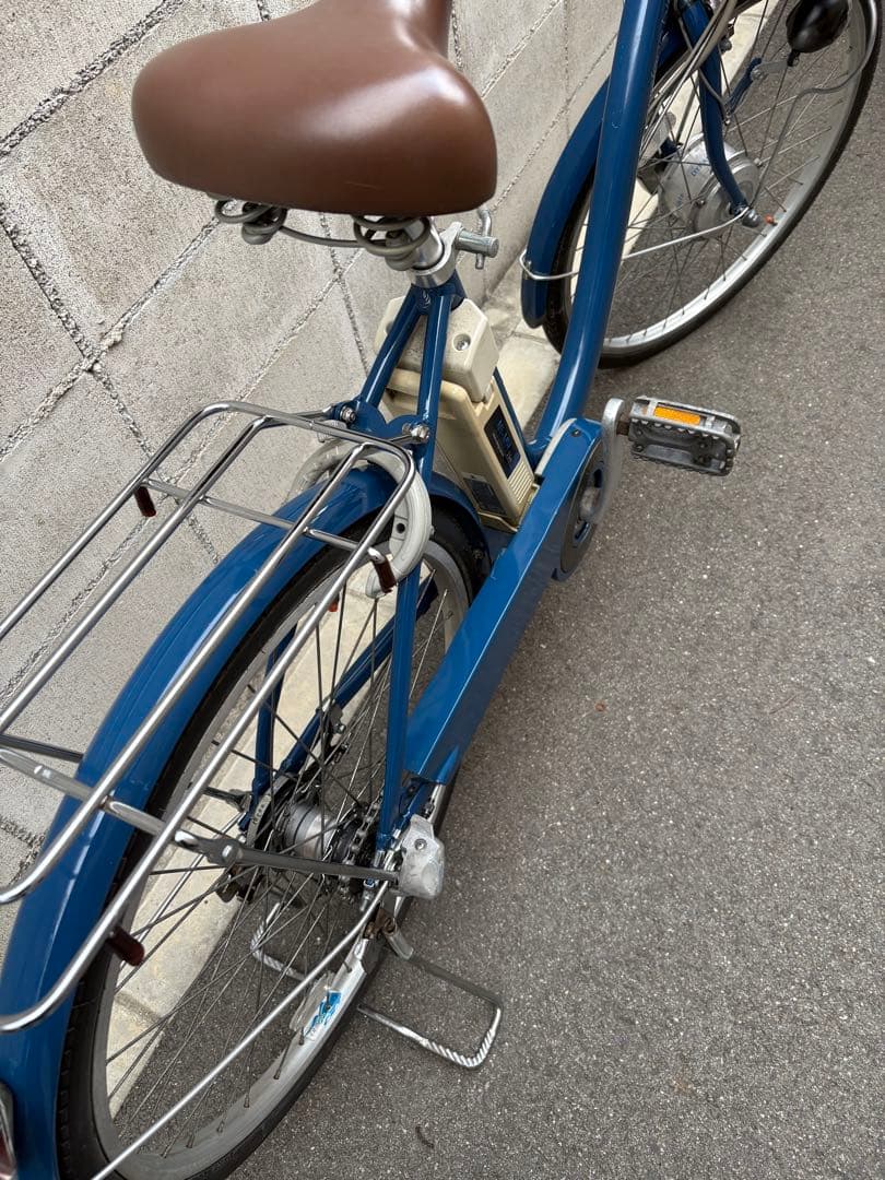 電動自転車　ブルー