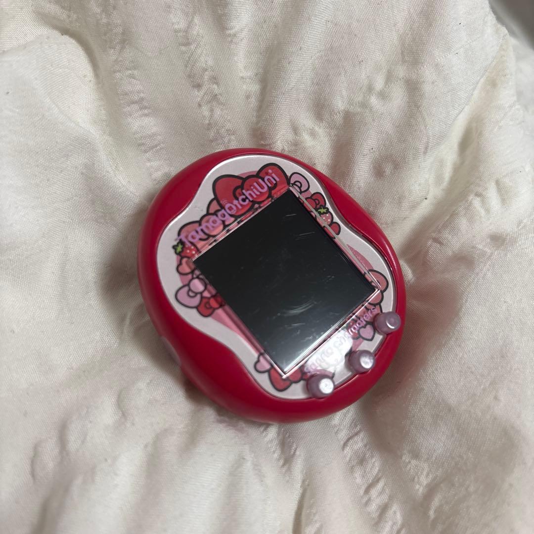 たまごっち　ユニ　サンリオ　キャラクターズ　Tamagotchi Uni