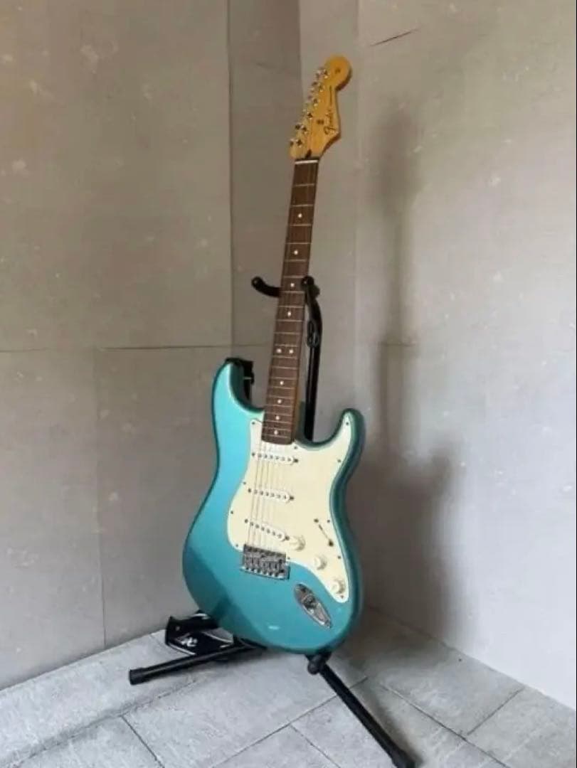 Fender MEX 2011 ストラト　美品