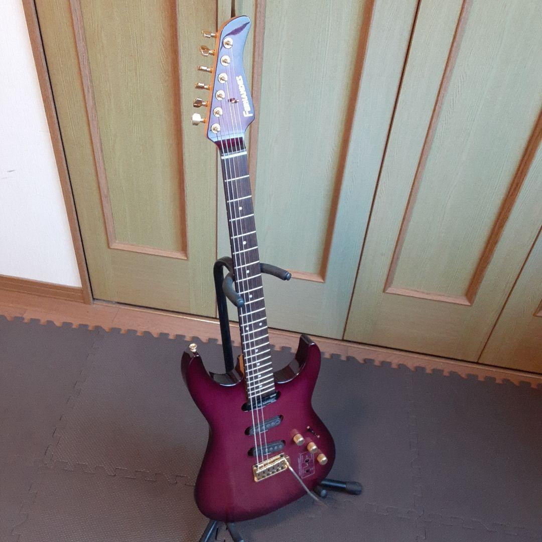 FERNANDES エレキ　サスティナー 付きギターパープル　ゴトーペグ