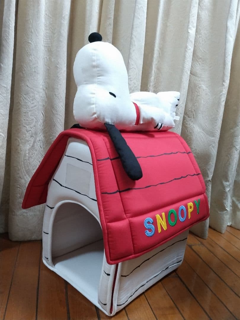 SNOOPY　スヌーピー ドッグハウス (組立式) 【新品、未使用】