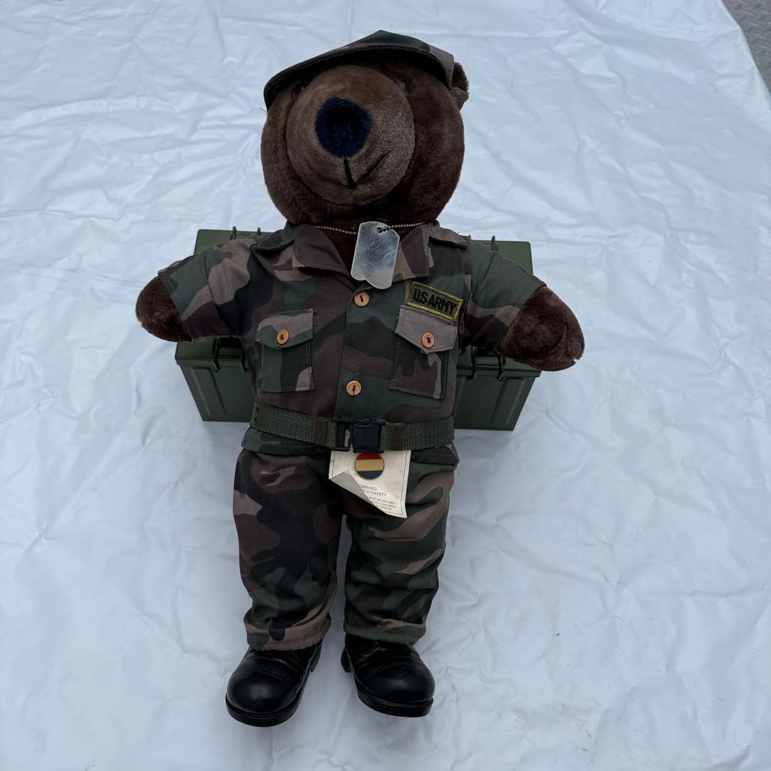 Bear Forces of America　テディベア迷彩服　ピンバッチ付き