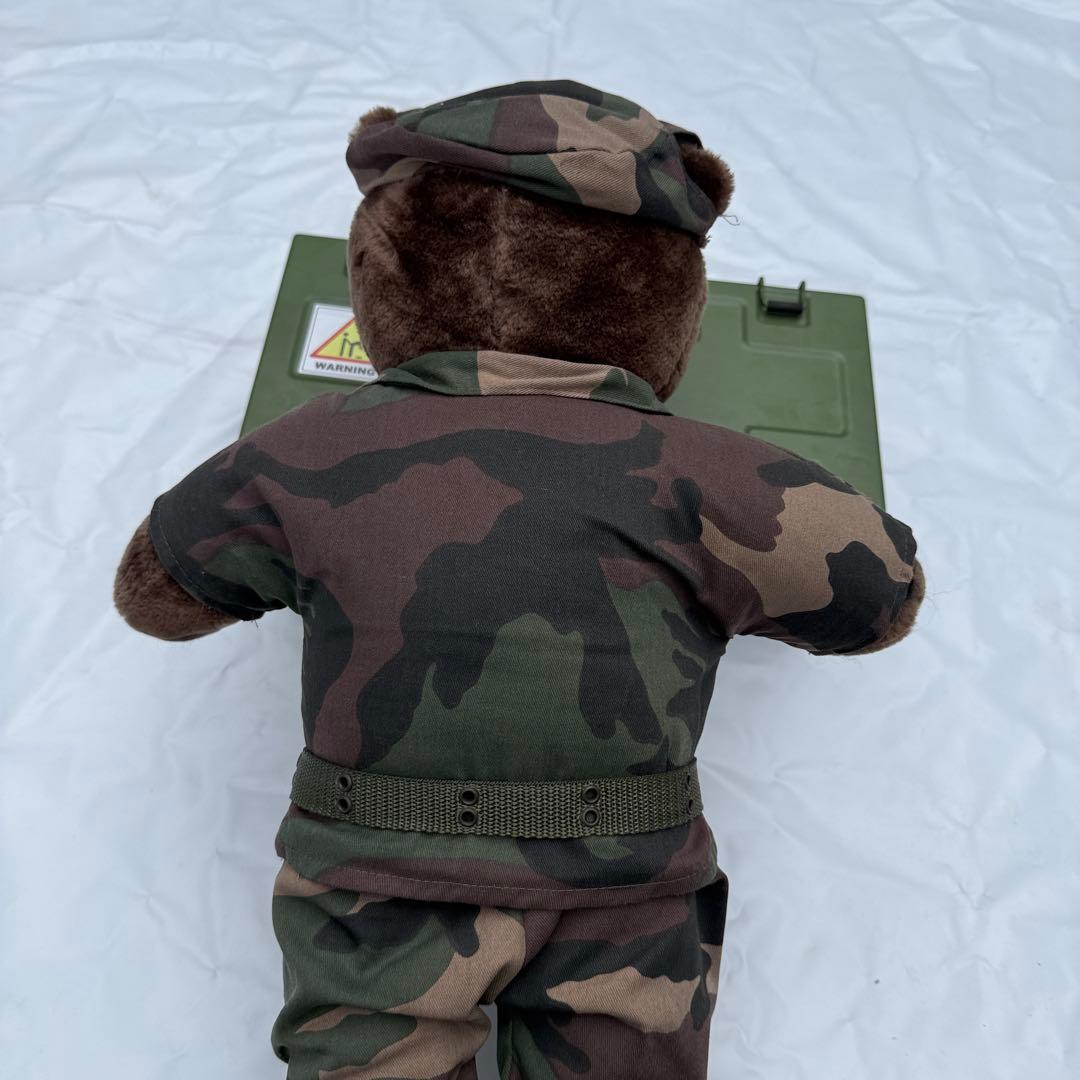 Bear Forces of America　テディベア迷彩服　ピンバッチ付き