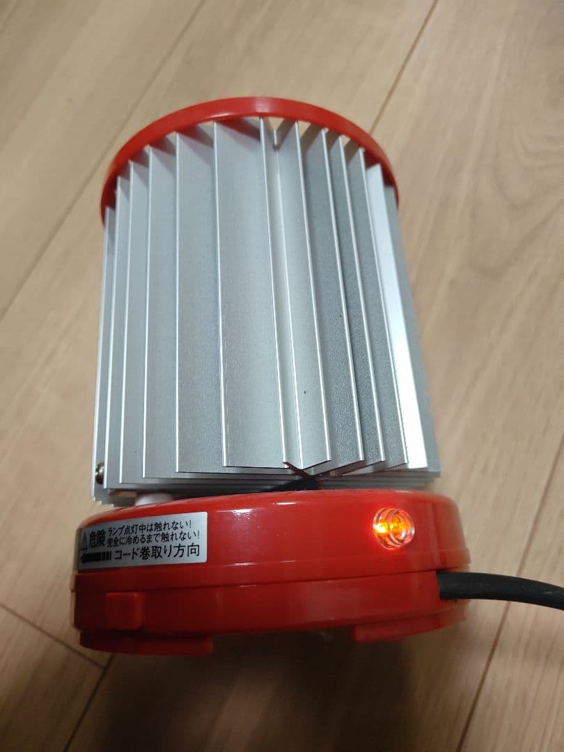 温室用パネルヒーター 昭和精機工業㈱ 200W サーモスタッド付き