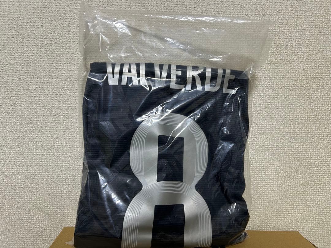 サッカー レアル・マドリード アウェイ2XL 8番　バルベルデ