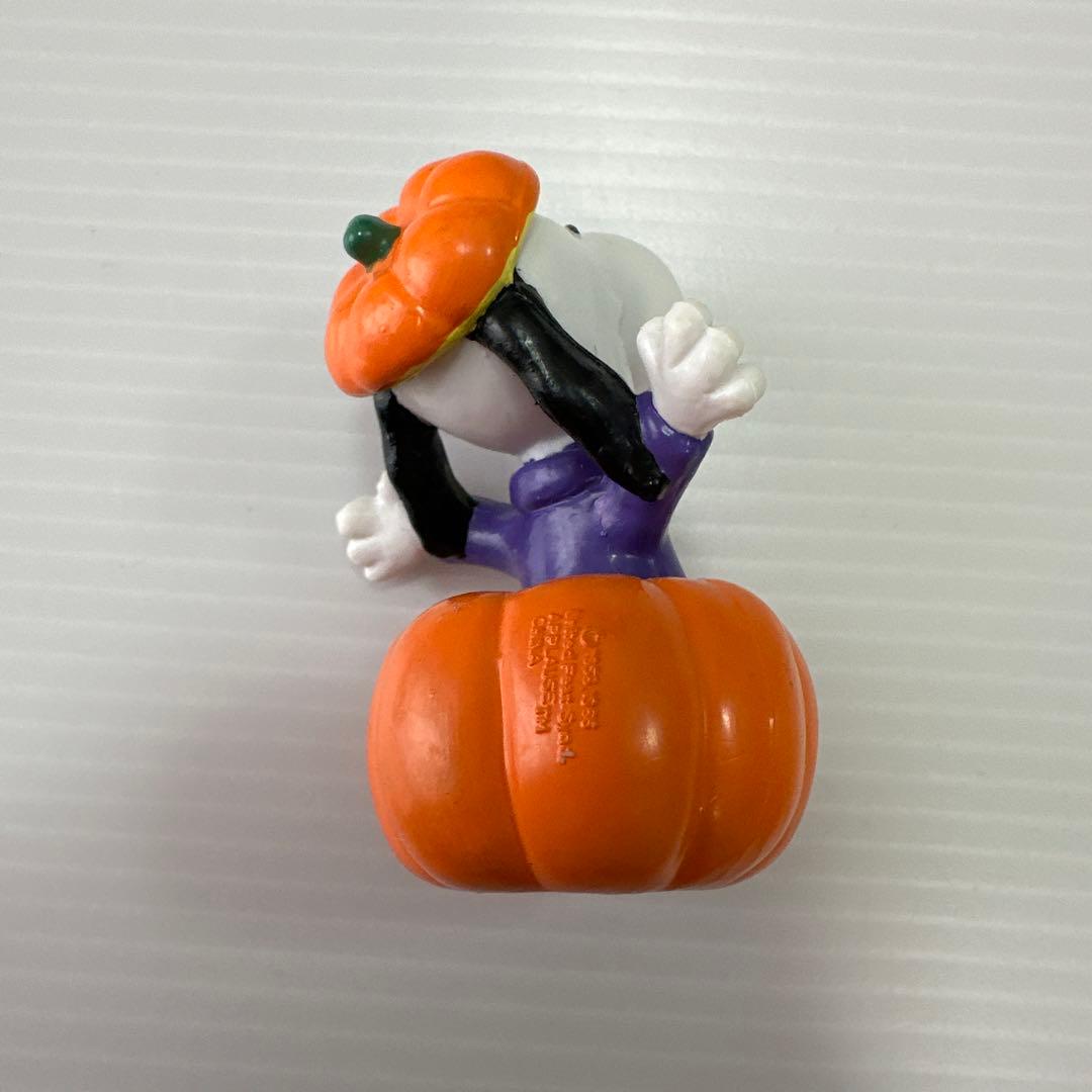 snoopy peanuts スヌーピー ハロウィン　pvc レア