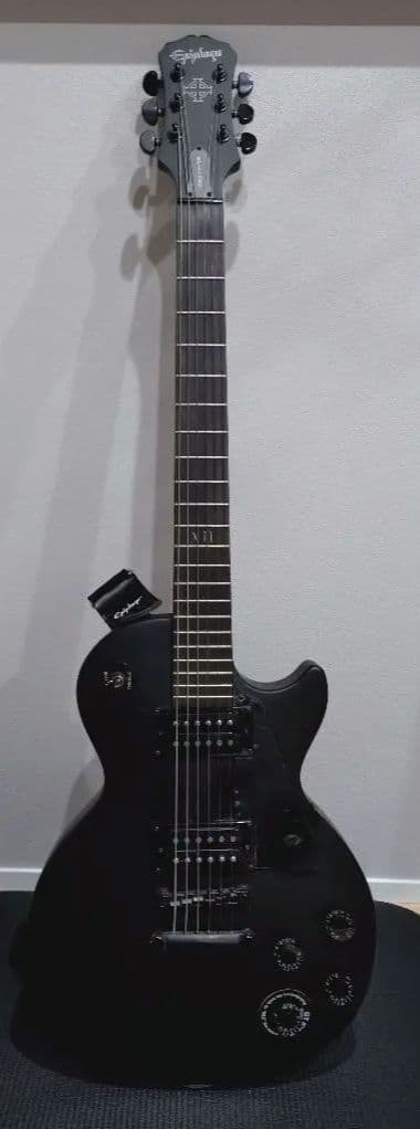 エピフォン　ギター　Goth Les Paul