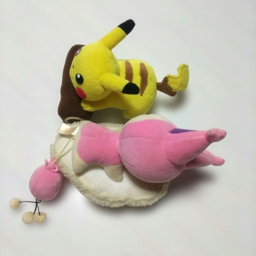 ポケモン　とりかえっこぬいぐるみ　ピカチュウ　 エネコ
