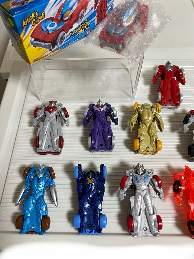 ウルトラマン　アタック変形　ウルトラビークル