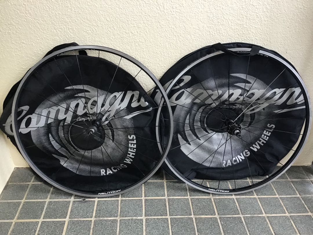 Campagnolo Neutron 完組ホイール チューブラー仕様