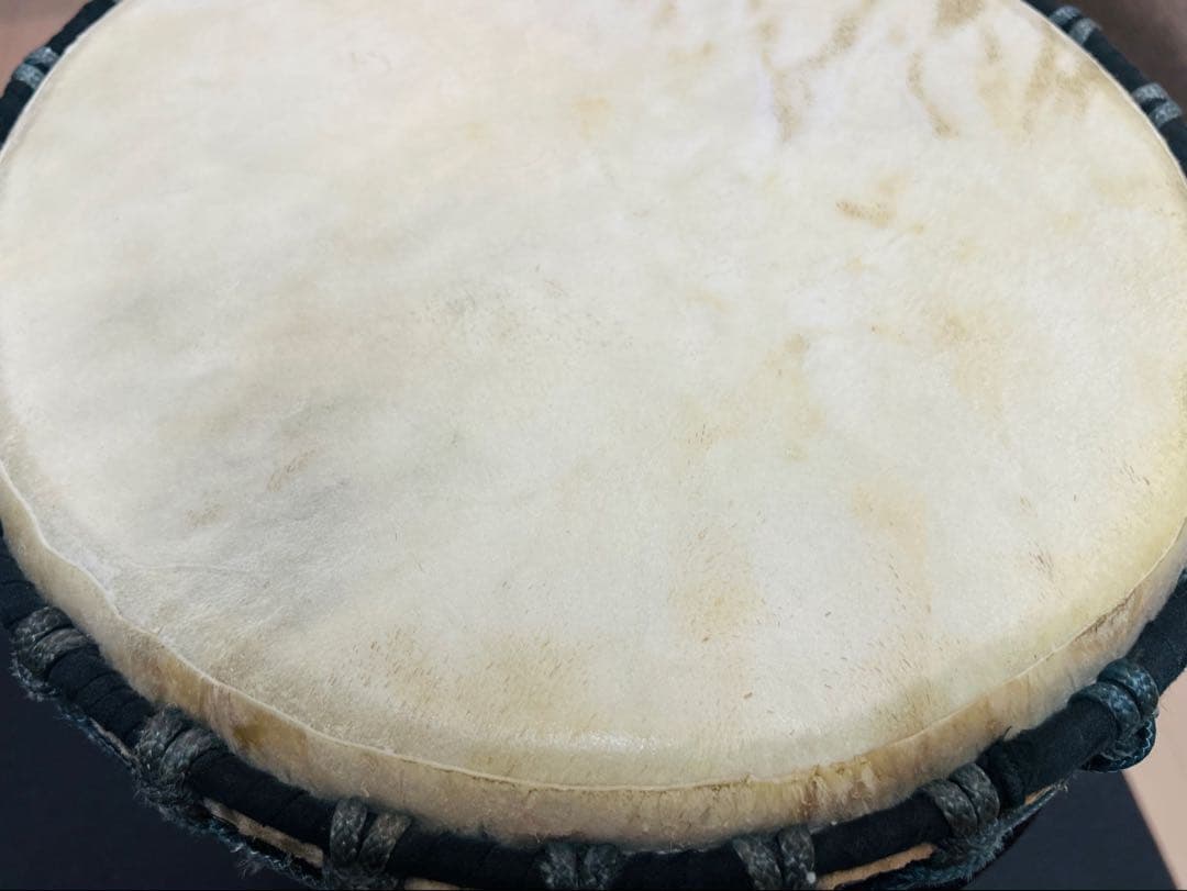 Djembe ジャンベ 高さ約62cm 打面径32.5cm打楽器 ケース付 牛皮