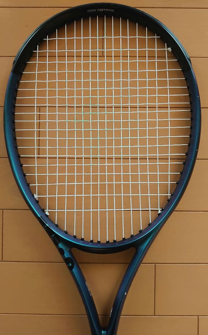 Wilson Ultra V3 V4 100 テニスラケット