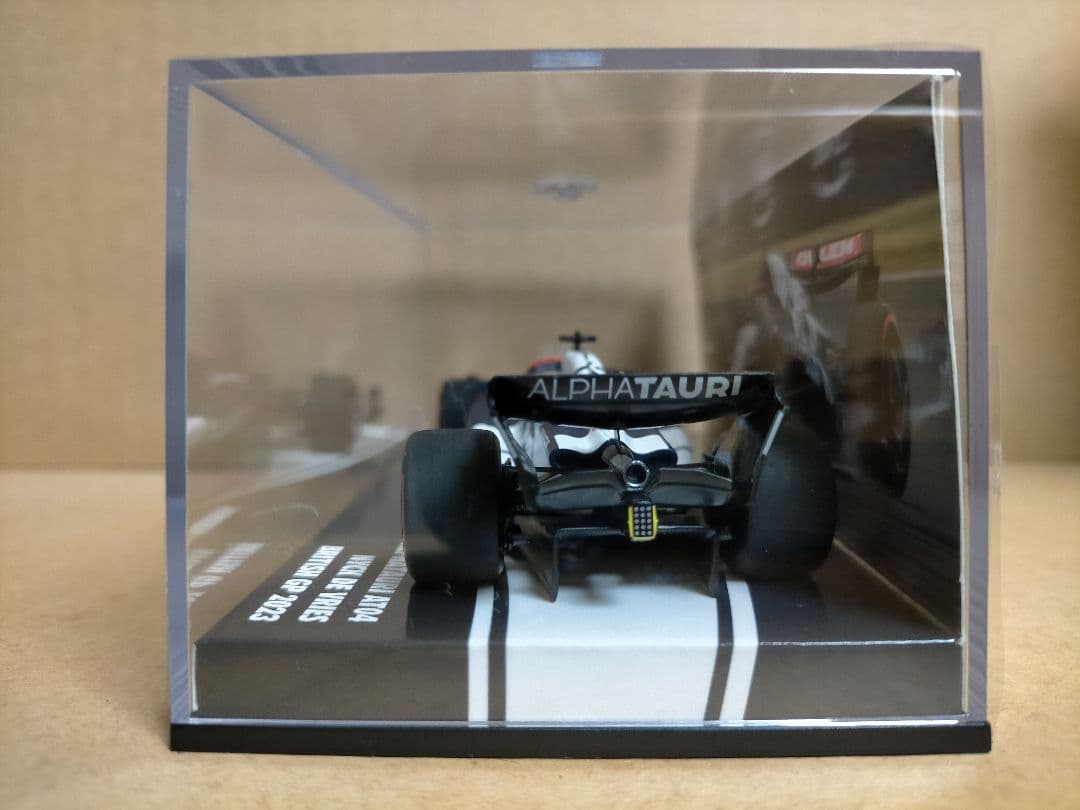 PMA 1/43 アルファタウリ ホンダ F1 AT04 デ フリース 2023