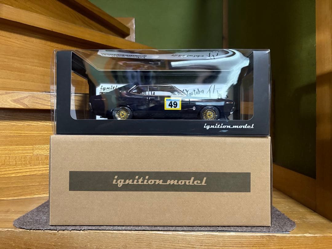 IG1/18 Nissan Laurel 2000SGX 佐田ビルダーズ
