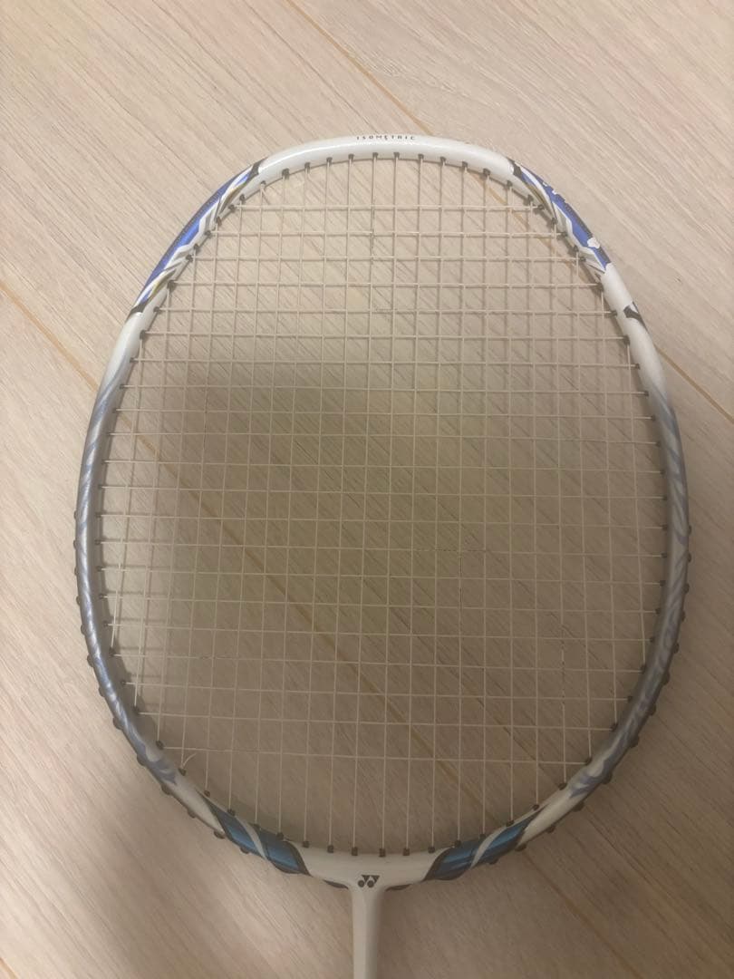 YONEX　ボルトリック60　4UG5
