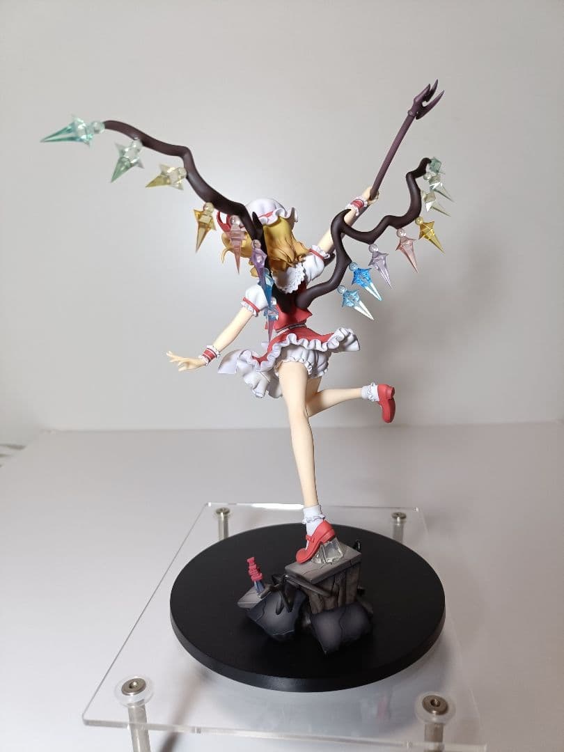 東方project フランドール・スカーレット 1/8 フィギュア キューズQ