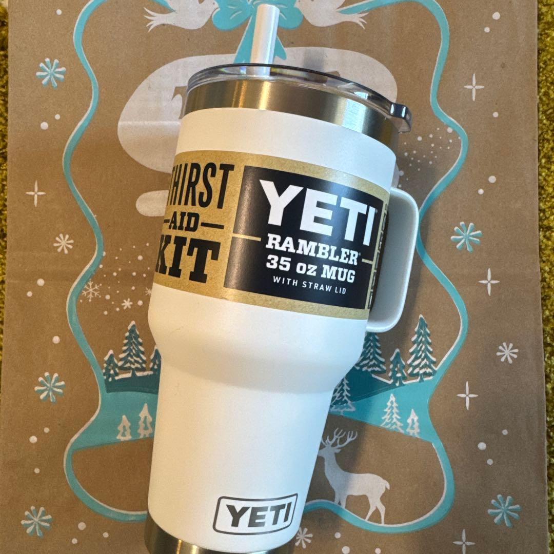 YETI Rambler 35 oz Mug ストロー付き