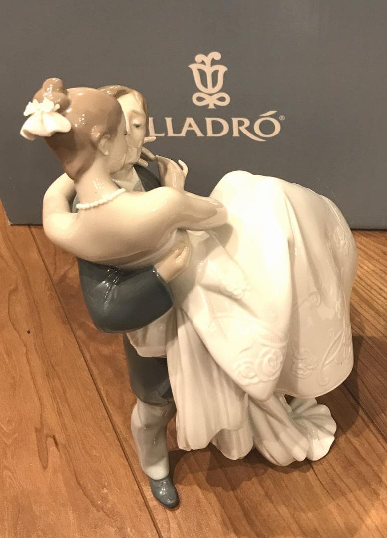 リヤドロ LLADRO 【永遠の愛】美品