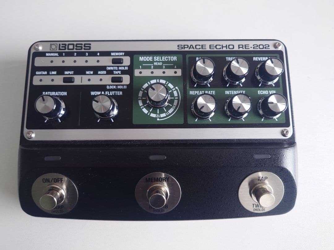 BOSS RE-202 Space Echo 未使用